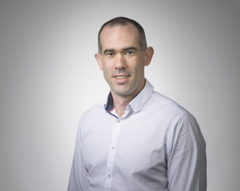 Yann Le Corff – Grise